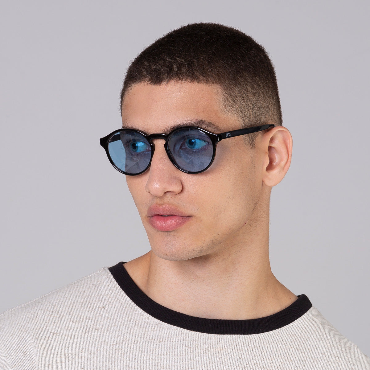 Óculos de Sol todo de Acetato | Woodz Elli Black Fosco