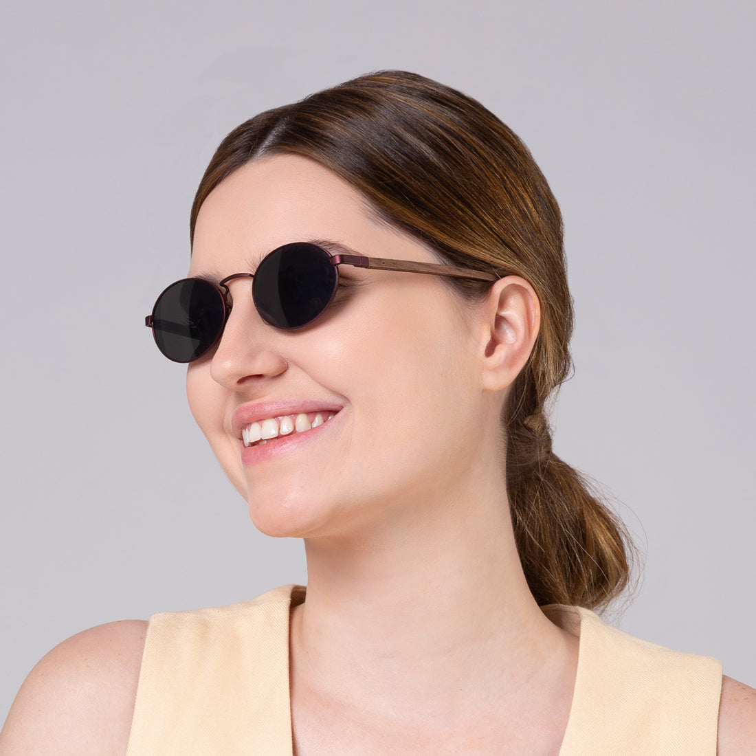 Óculos de Sol de Metal com Madeira | Woodz Oval Verde